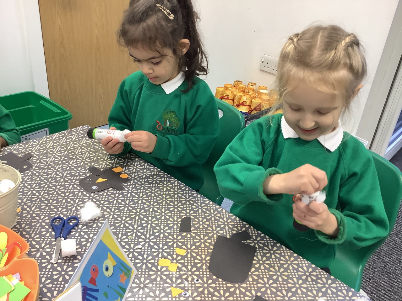 Orchard Primary School | EYFS Decorate Christmas Hoops