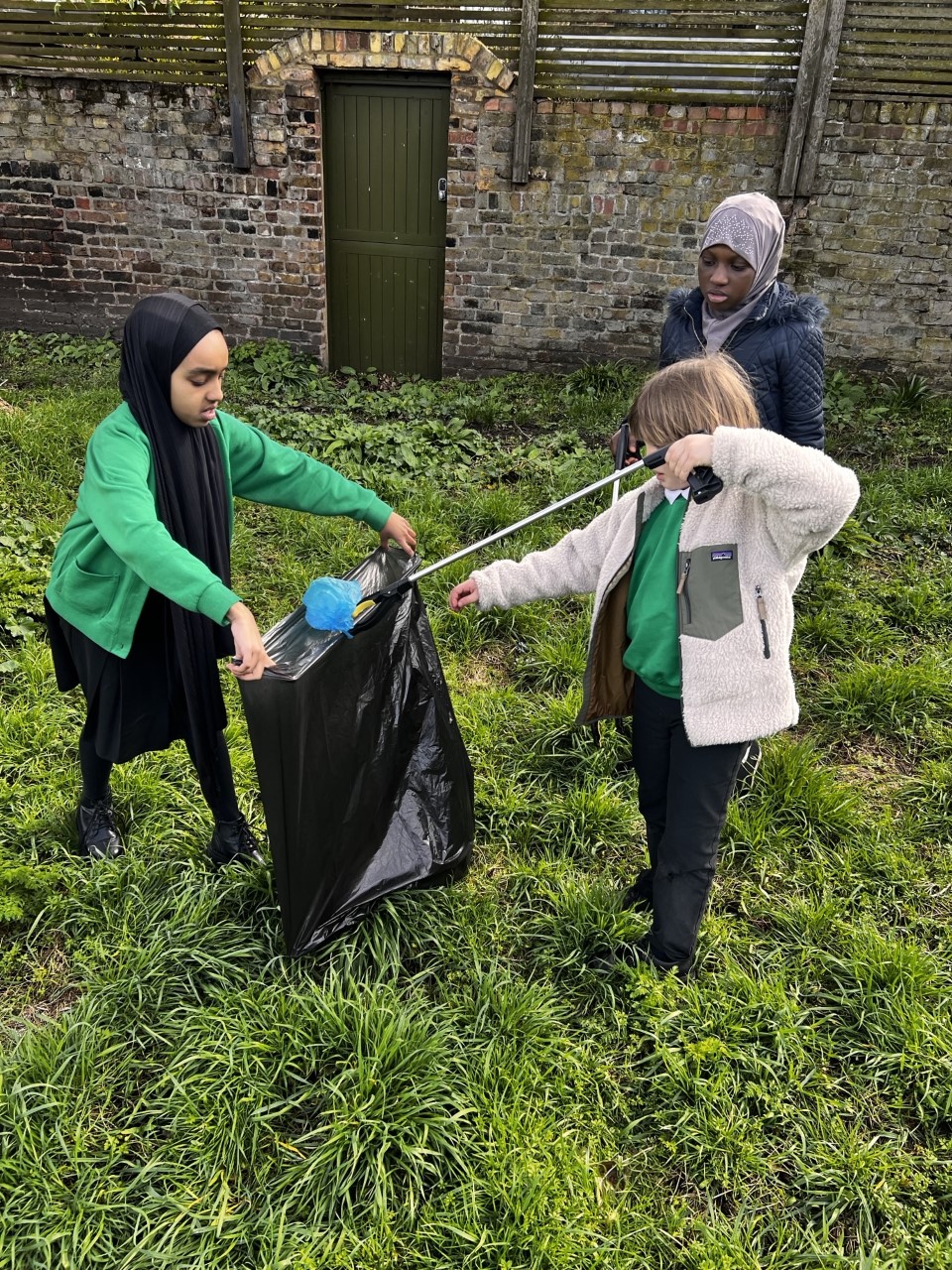 Orchard Primary School | Great British Clean-Up