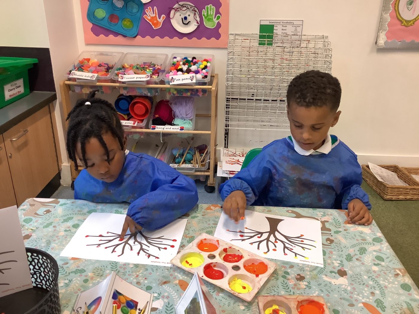 EYFS Observe Autumnal Change - Orchard Primary School