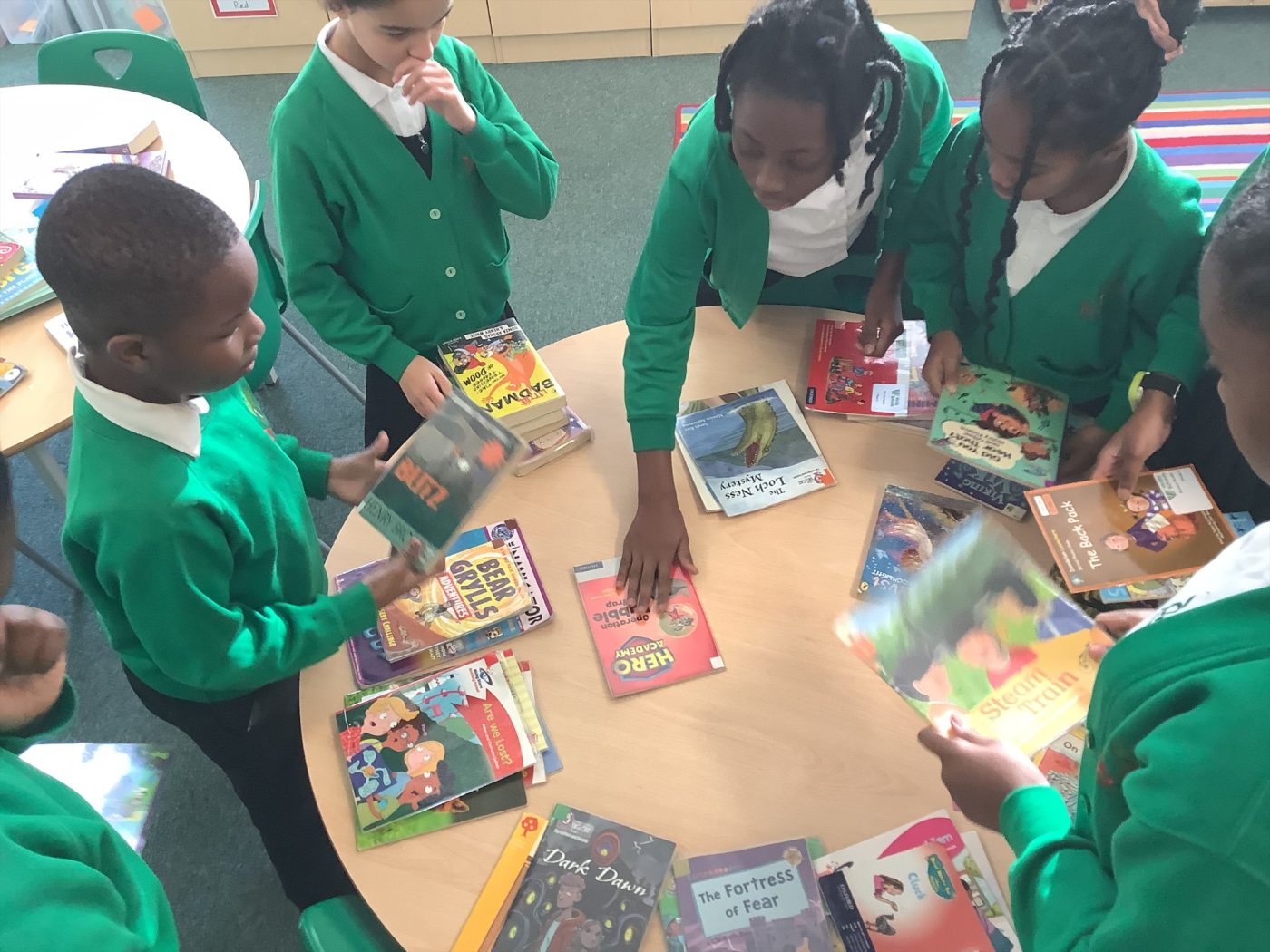 Librarians Spring Clean - Orchard Primary School