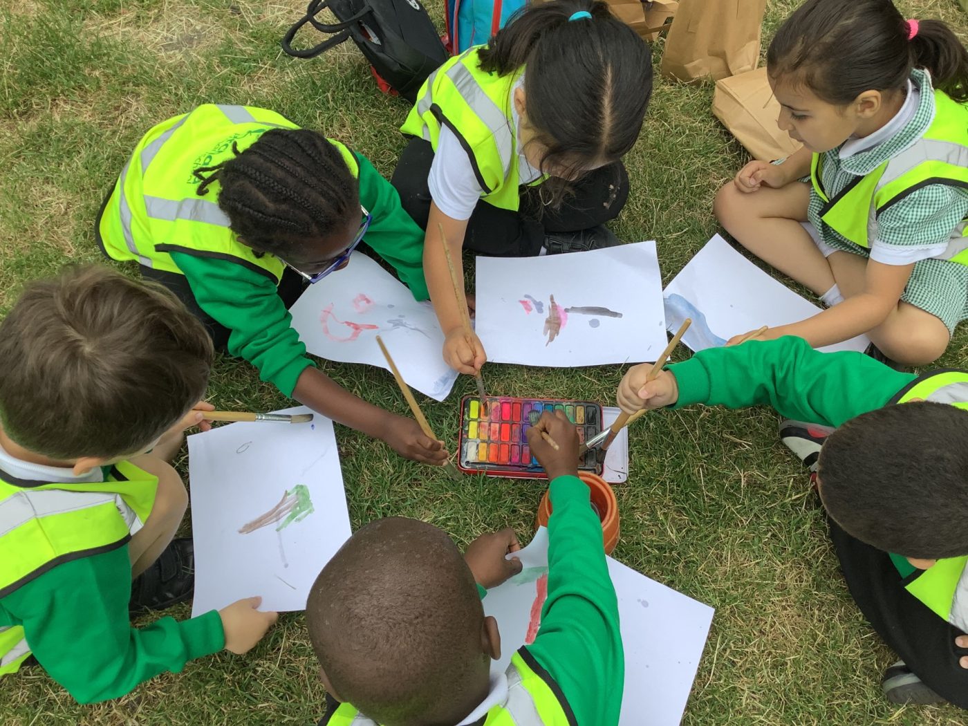 EYFS Explore Through Victoria Park - Orchard Primary School